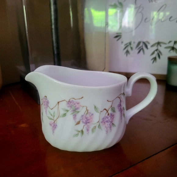 Corningware | Dining | Corning Ware Corelle Wisteria Gravy Boat Pitcher ...